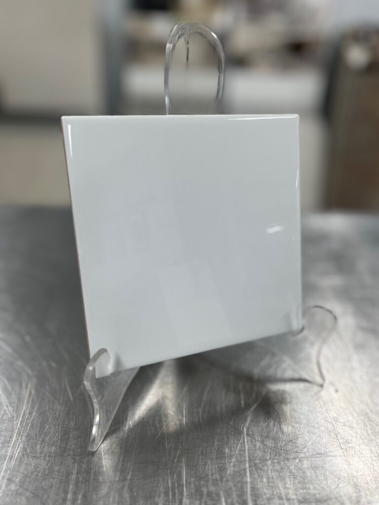 Ming Bon White Gloss 15x15cm – Brady Tiles
